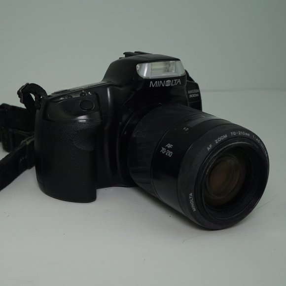 Minolta | Cameras, Photo & Video | Minolta Maxxum 30si 35mm Film Camera ...